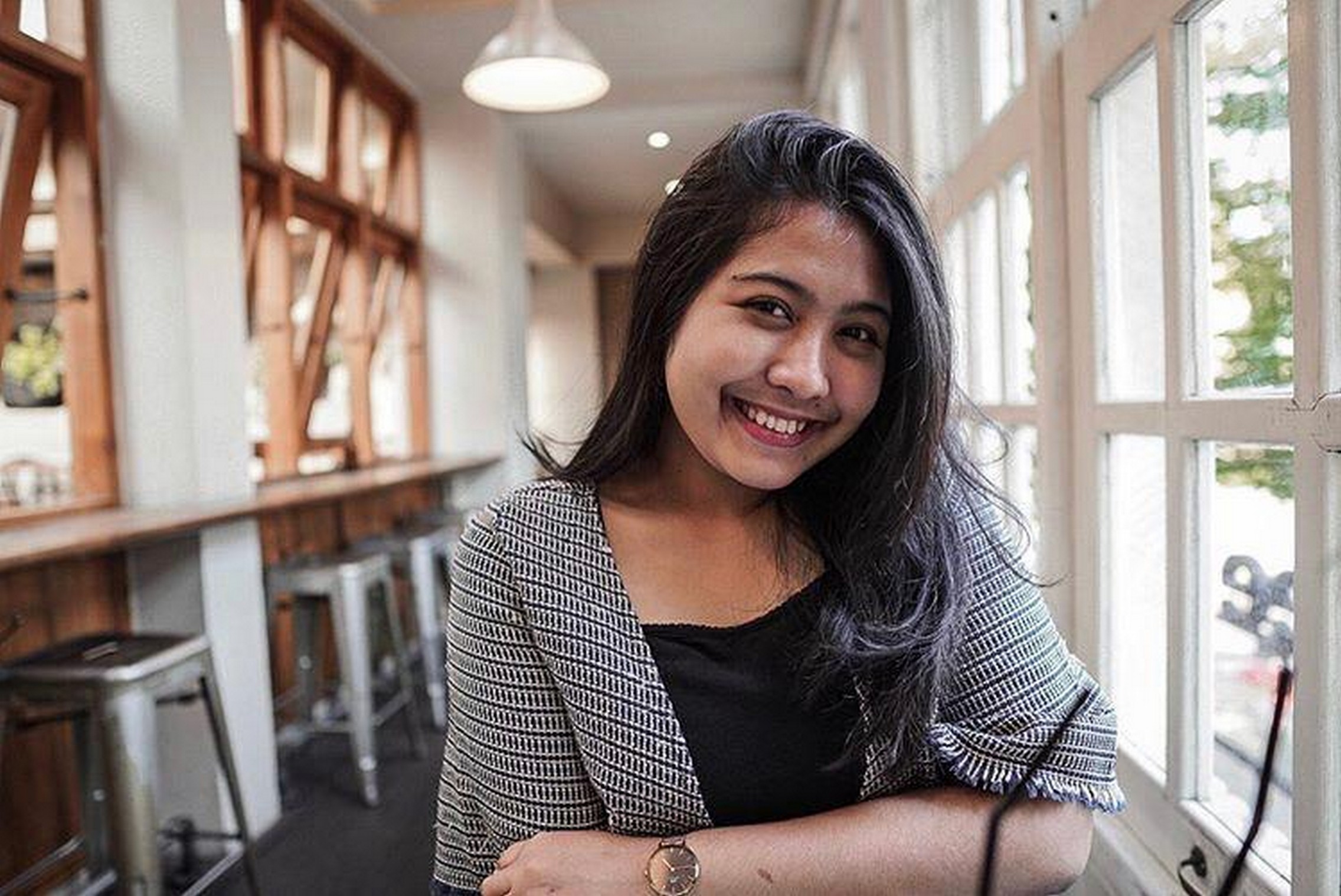 Esty, ICON PR INDONESIA 2020-2021: Memberi Dampak - PR INDONESIA