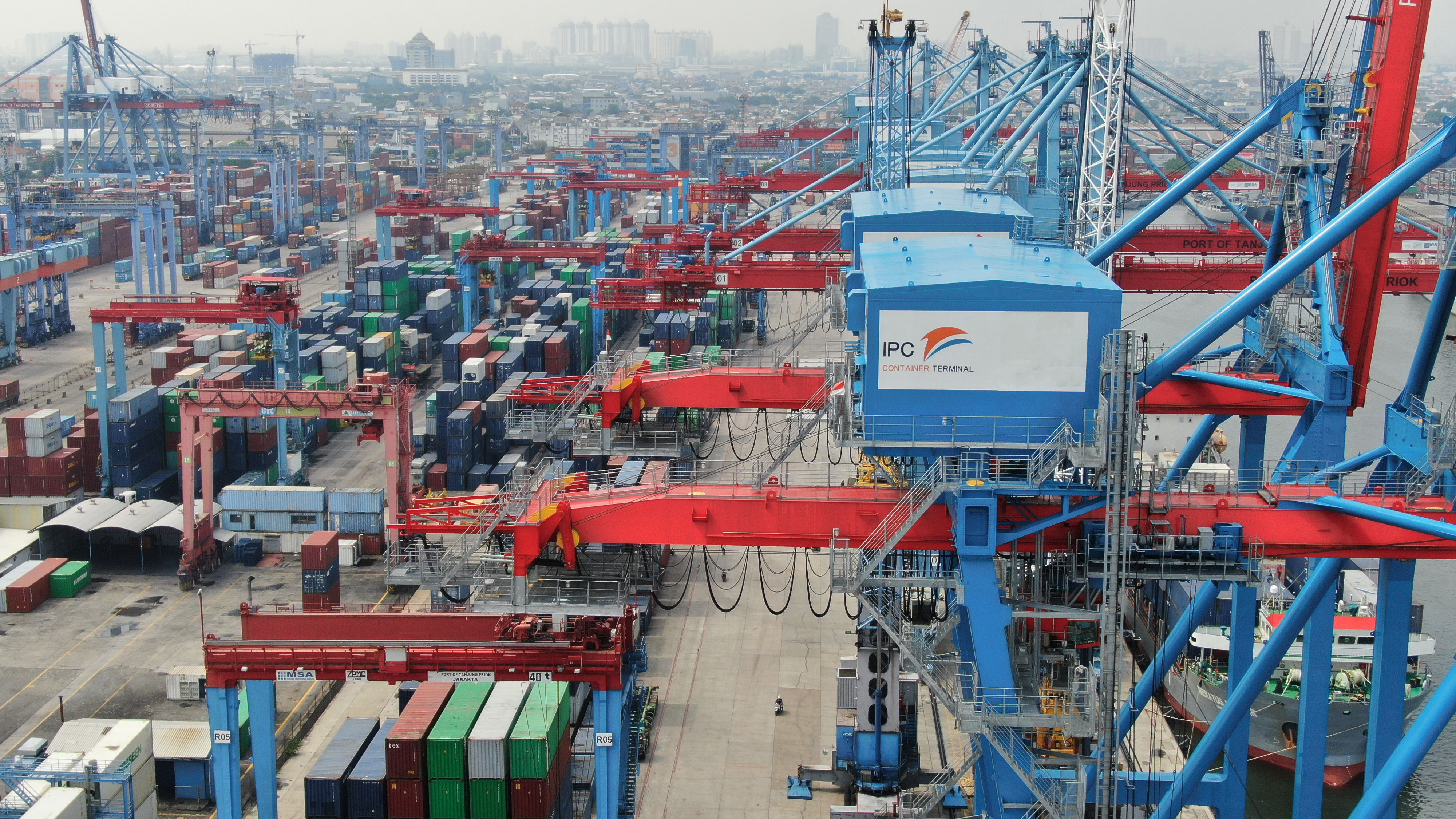 IPC Terminal Petikemas Optimalisasikan Kinerja Operasional di Masa ...