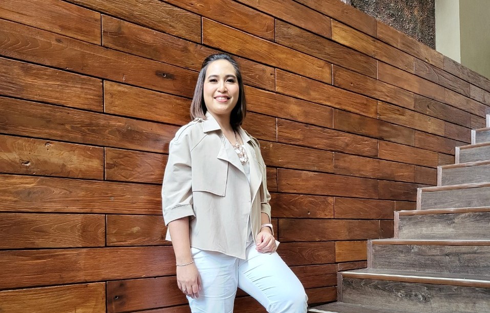 Riana Rifani, Pegadaian: Berani Menaklukkan Tantangan - PR INDONESIA