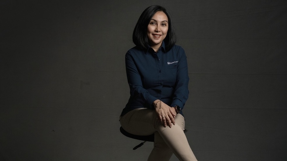 Dinna Permana Setyani, Best Presenter PRIA 2025: Enggan Bergantung - PR ...